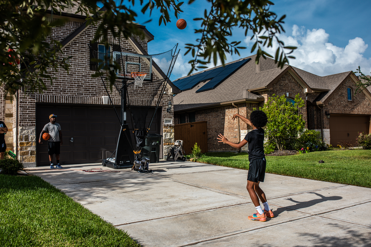 GRIND Portable Rebounding and Shooting Machine – GRINDBasketball
